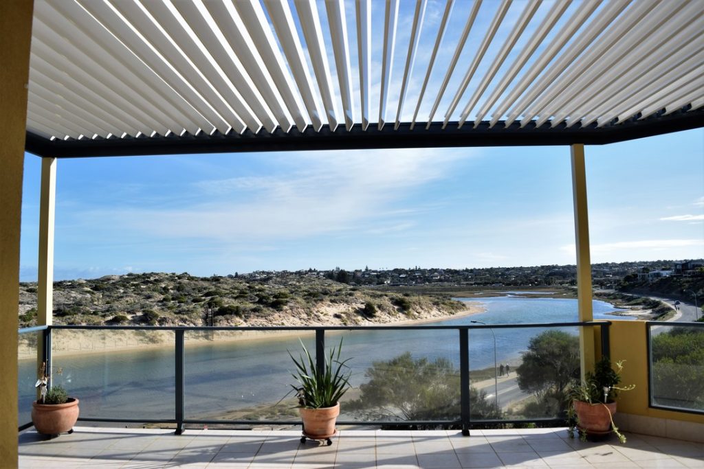 Custom Open Roof Design & Build Services | Bespoke Outdoor